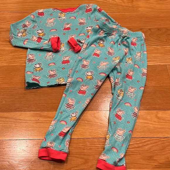 Peppa Pig | Pajamas | Peppa Pig 3t Pajamas Good Condition | Poshmark